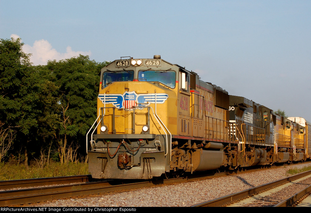 UP SD70M 4628